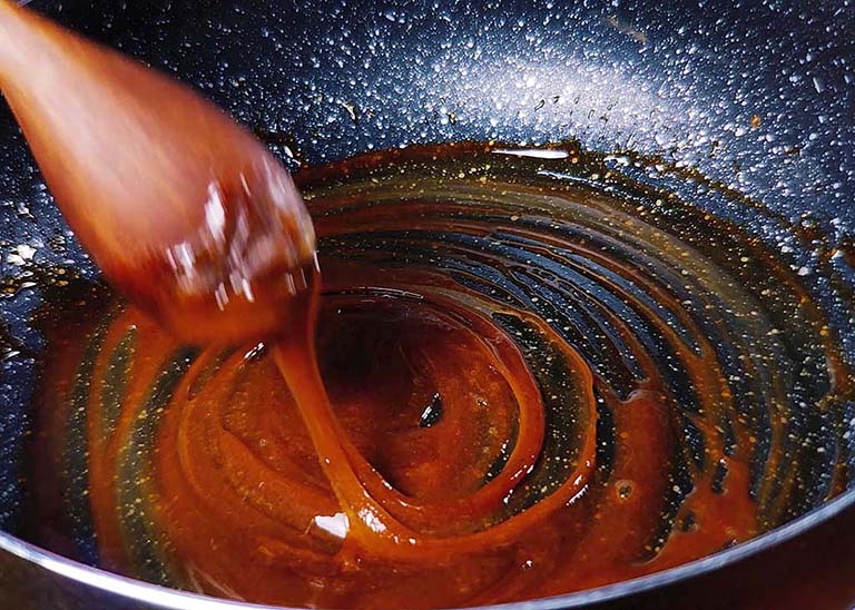 Caramelized Kaya Jam Recipe (Coconut Egg Jam) - My Lovely Recipes