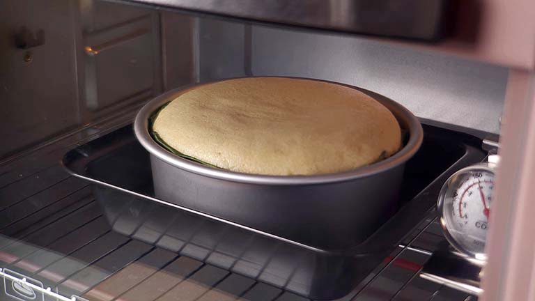 Banana Castella Cake, super moist, soft and fluffy! - My Lovely Recipes