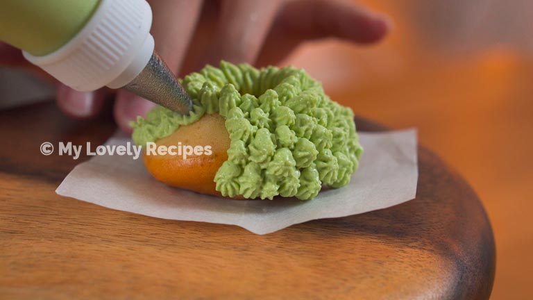 Durian Pandan Cream Cake, Natural Flavor & Colour - My Lovely Recipes