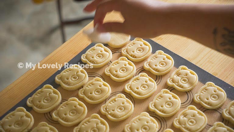Butter Cookies | Easy & Cute Recipe for Tiger CNY - My Lovely Recipes