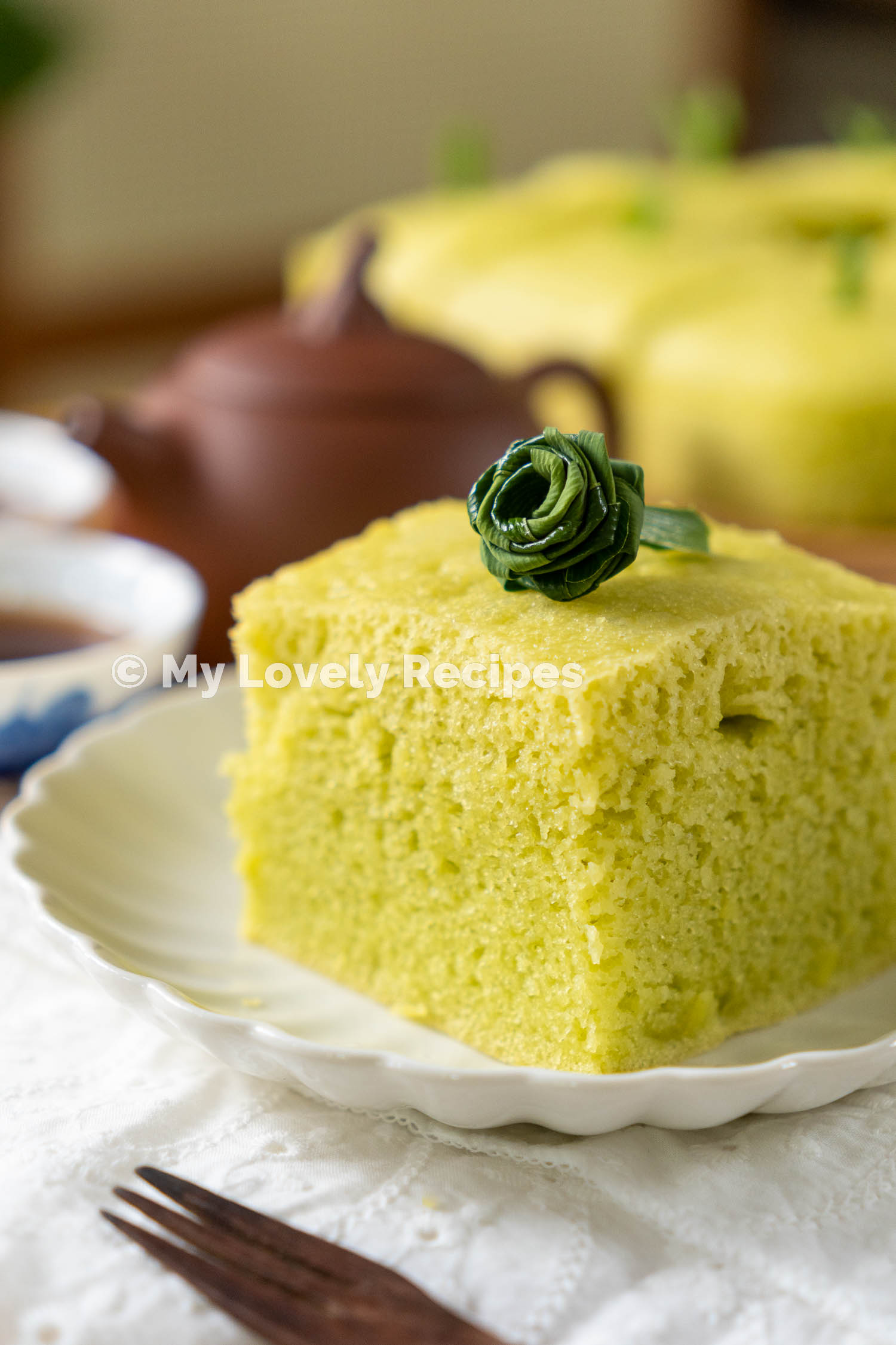 Steamed Pandan Malay Cake (Ma Lai Go) - My Lovely Recipes