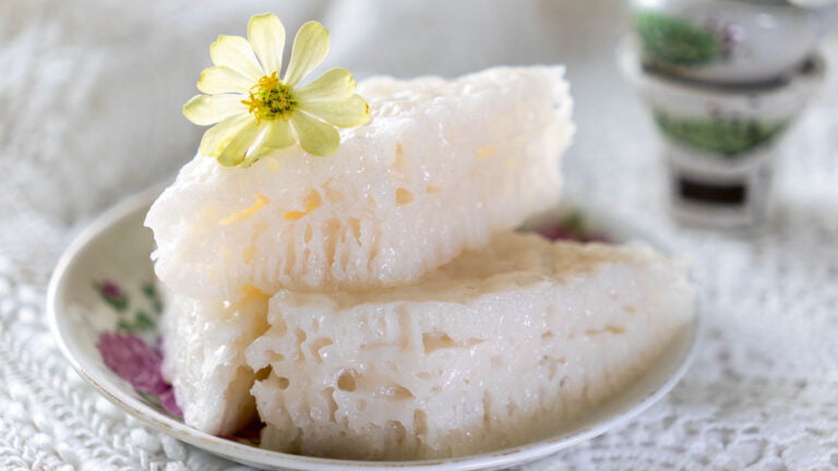 White Sugar Sponge Cake (Bak Tong Gou) - My Lovely Recipes
