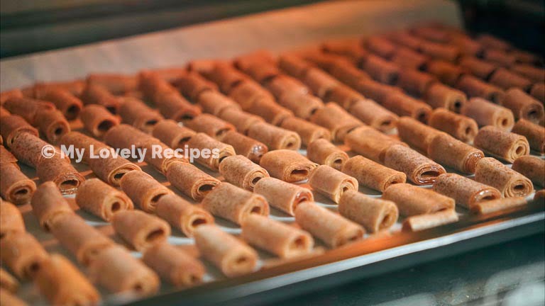 Crispy Popiah Snacks | CNY Cookies - My Lovely Recipes