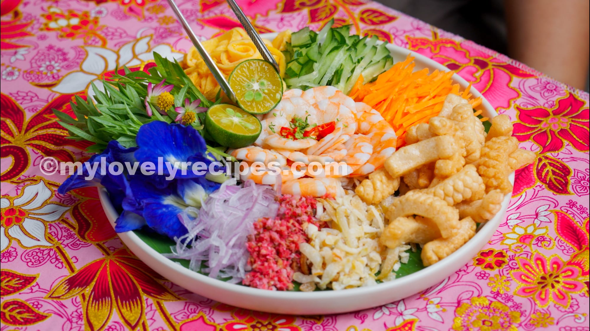 Nyonya Style Lou Sang, Tastes Unique and Appetizing! - My Lovely Recipes